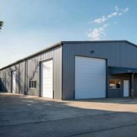 China Custom Multi-Storey Steel Building Structure with Q355B Steel Grade and 40-Day Delivery for Industrial Commercial Use for sale