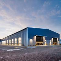 China Commercial Large Space Steel Structure Warehouse Prefabricated and Durable Frame Building Economically Priced for sale