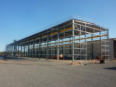 China LANJING Steel Structure Warehouse - 1000 Unit MOQ, 45-Day Delivery with Seismic-Resistant Portal Frame Design for sale