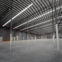 China Prefabricated Steel Structure Warehouse 12-40m Span 50-150mm Insulation Level 12 Wind Resistance for sale