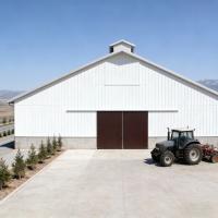 China Fireproof Anti-Corrosion Steel Structure Cattle Barn 6-25m Span for Dairy Cow Breeding for sale