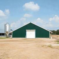China Hot-Dip Galvanized Customizable Multi-Bay Steel Structure Cow Barn for Commercial Ranch Dairy Cow Breeding for sale