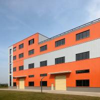 China Windproof Seismic Multi-storey Steel Structure Building Q355 Steel 8-30m Span Prefab Office Tower for sale