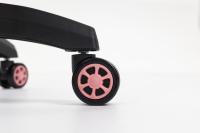 China Racing Style Gaming Chair with Retractable Footrest High Density Sponge Computer Office Chair for sale