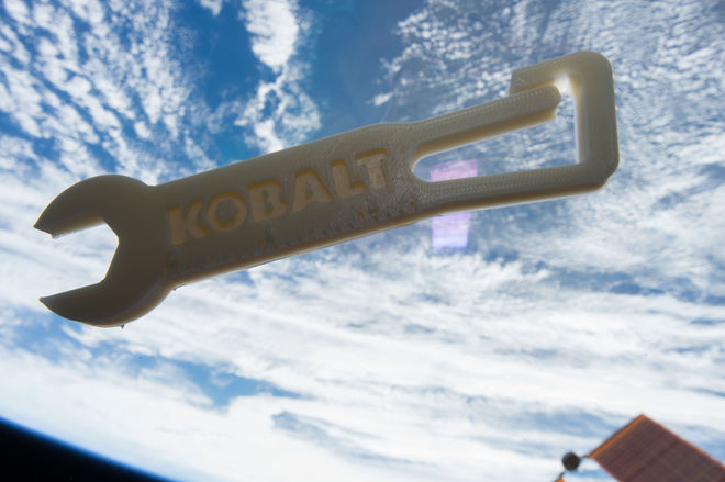 Space Station's 3D Printer Makes Its 1st Tool 