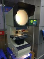 China High Precision Optical Profile Projector with 0.5 µm Resolution, 200 mm Range, and DC-3000 Digital Readout System for sale