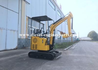 China Hydraulic Mini Excavator FM-17 Crawler Diesel Engine 1700kg for sale