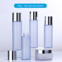 China Clear frosted PET bottle and jar featuring shiny silver plastic lid suitable for eco friendly and reusable cosmetic packaging solutions for sale