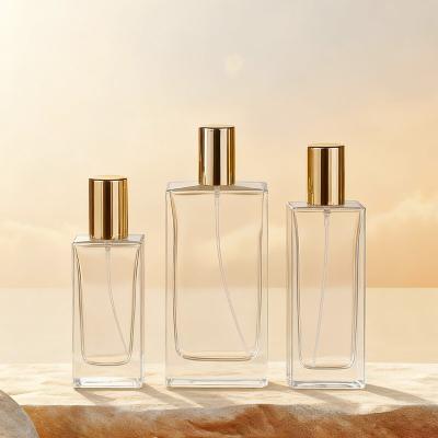 China Aluminum Sprayer Vintage Glass Fragrance Bottle Lightweight Classic Look Ideal for Perfume Essential Oils and Aromatherapy 30ml 60ml 90ml for sale