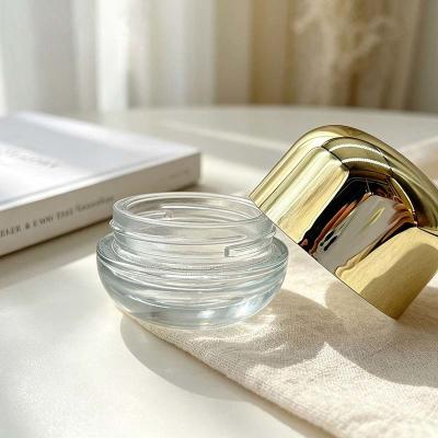 China 30g 50g Cosmetic Glass Jars with Screw Cap Designed to Prevent Contamination and Extend Shelf Life for sale