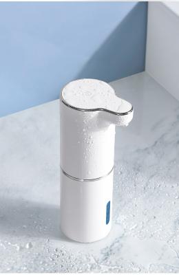 China Waterproof Usb Rechargeable Soap Dispenser 300ML Touchless Countertop for sale