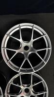 China BBS FI R Centerlock Diamond Silver Wheels for Porsche 911 991 992 GT3 GT3RS for sale