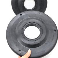 China Industrial Rubber Drill Pipe Wiper 9-Inch Flat NBR HNBR Stripper for 68mm ID Oil and Gas Tubing for sale