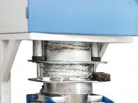 China PLC And Touch Screen Automated Packaging Machine 1800-3000 pcs/Hour Six Eight Position for sale