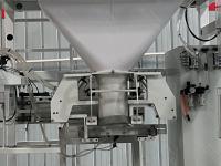 China Plastic Film Aluminum Foil Auto Packing Machine 40-50 Pcs/Min for sale