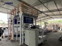 China Industrial 10-50 Bags/min Soil Automated Bagging Packing Machine for sale