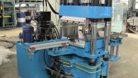 China Vacuum Vulcanizing Press Machine Type 1900 for Precise and Consistent Vulcanization for sale