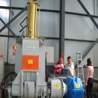 China 75 kW Hard Alloy Welding Motor Rubber Internal Mixer Banbury Machine Dispersion Kneader for sale