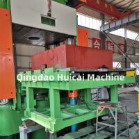 China Solid Tire Vulcanizing Machine with 125 rpm Screw Speed and One or Two Screw Design for sale