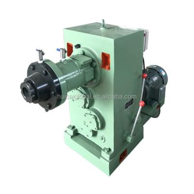 China 1500 KG Weight Hot Feed Pin Rubber Extruder with CE ISO9001 Certificate and 20.27 35.47 rpm Screw Speed for sale