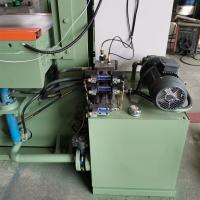China PLC Controlled Jaw Type Rubber Vulcanizing Press Machine for Tyre Tread Vulcanization for sale