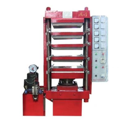 China 20 Years Rubber Tiles Press Machine with Plate Clearance of 100mm and 380V Voltage for sale