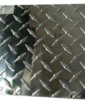 China Aluminum Tread Plate 3003 5083 1050 3mm Thickness 5 Bar Diamond Checkered Sheet for sale