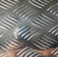 China Aluminum Checkered Plate 5052 6061 4mm 8mm 5 Bar Tread Plate for Flooring for sale