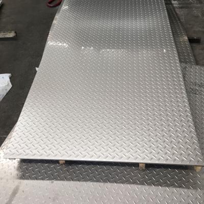 China ASTM 304 Stainless Steel Checkered Plate 1000mm Cold Rolled 2B Finish Diamond Sheet for sale