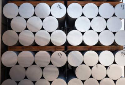 China H12 Aluminium Solid Round Bar 7075 Aluminum Rod Extruded Forging for sale