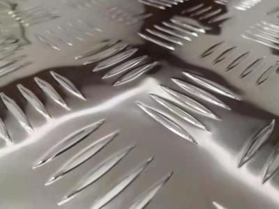 China Non Slip Aluminum Diamond Checkered Plate 4mm Smooth Embossed Perforated Sheet for sale