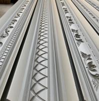 China Indoor Decoration Gypsum Cornice Aluminum Mould Handmade Surface Treatment for sale