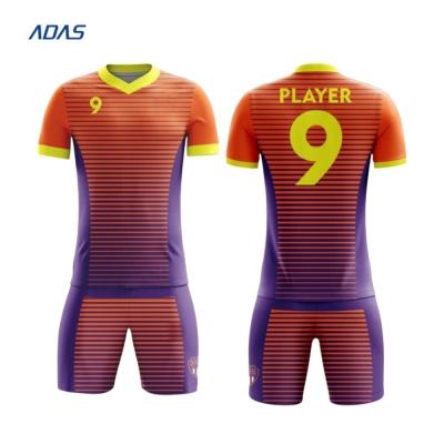 China Soft Touch Fast Delivery Football Shirts Hot Sale Unique Design Soccer Uniform For Clubs for sale
