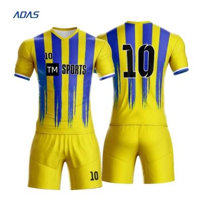 China Custom Full Sublimation Jersey Football Printed Embroidery Logo Youth Soccer Training Kit for sale