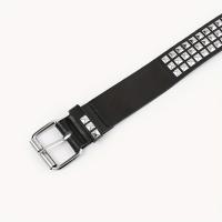 China Unisex Western Belt with Ordinary Style Width 2-4cm Iron Buckle Rivet Punk Design for sale