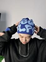 China Dome Style 100% Acrylic Jacquard Winter Custom Woven Pom Pom Beanie Hat for Cold Days for sale