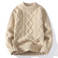 China Men's Crew Neck Sweater Knitted with Thick Fabric and Patchwork Pattern in Winter for sale