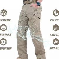 China Black Custom Jogger Pants Straight Waterproof Pants Items Custom Sweat Pants Trousers for sale