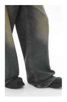 China Support 7 Days Sample Order Lead Time 2023 Vintage Distressed Wide-Leg Mop Jeans for Men for sale