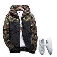 China Loose Fit Men's Slim Coat with Camouflage Pattern and Raccoon Decoration for sale