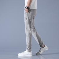 China Flat Front Style Men's Mid Jogging Pants for Basketball Men Thickness Lightweight for sale