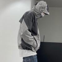 China Patchwork Windbreaker Coat for Men's Mountaineering and Skiing Enthusiasts for sale
