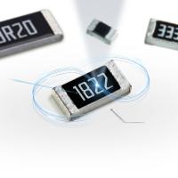 China 562Ω 1206 Chip Resistor 0.5W ±1% Ever Ohms High Precision SMD RoHS Compliant for sale