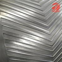 China Patterned Rubber Mining Solid Woven Chevron Conveyor Belt for sale