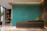 China Turquoise Crackle Texture Stainless Steel Decorative Panel with Anti-Fingerprint Treatment and Customizable Color Options for sale