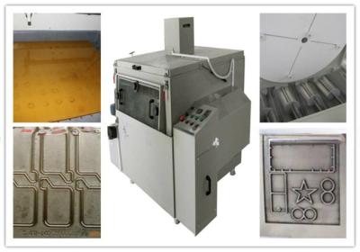 China Automatic Flexible Die Etching Machine DB5060 500x600mm Vertical Spray 7.5KW for sale