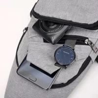China Zipper Closure Canvas USB Charging Anti-Theft Chest Bag for Men on Short Trips for sale