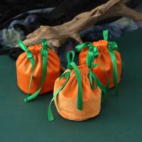 China Drawstring Design Velvet Candy Gift Bag for Weddings and Parties Customized Logo Accepted for sale