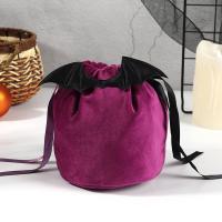 China OEM/ODM Acceptable Halloween Bat Bag with String Bag Decoration and Orange Candy Gift for sale