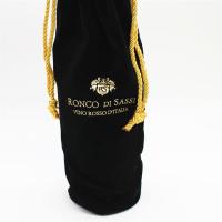 China All Seasons Velvet Wine Bottle Cover with Drawstring and Logo Wine Packaging for sale